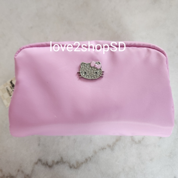 Hello Kitty | Bags | Hello Kitty And Friends X Forever 2 Makeup ...